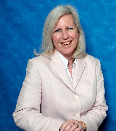 About Us – girlmonday2friday